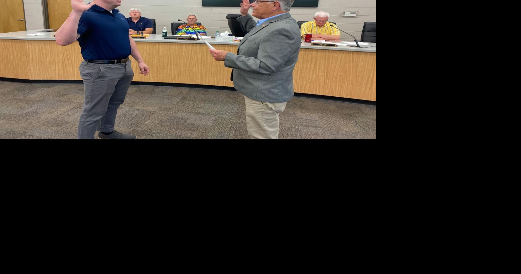 Clear Lake Police Department swears in new officer