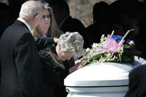 Iowa City mourns Sueppel family