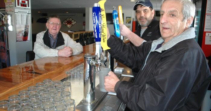 ‘Celebrity bartender’ will take tips for good cause at Rusty’s Last Call