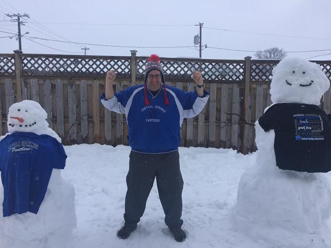 Healthy habits talk at North Iowa school snowballs into snowman contest
