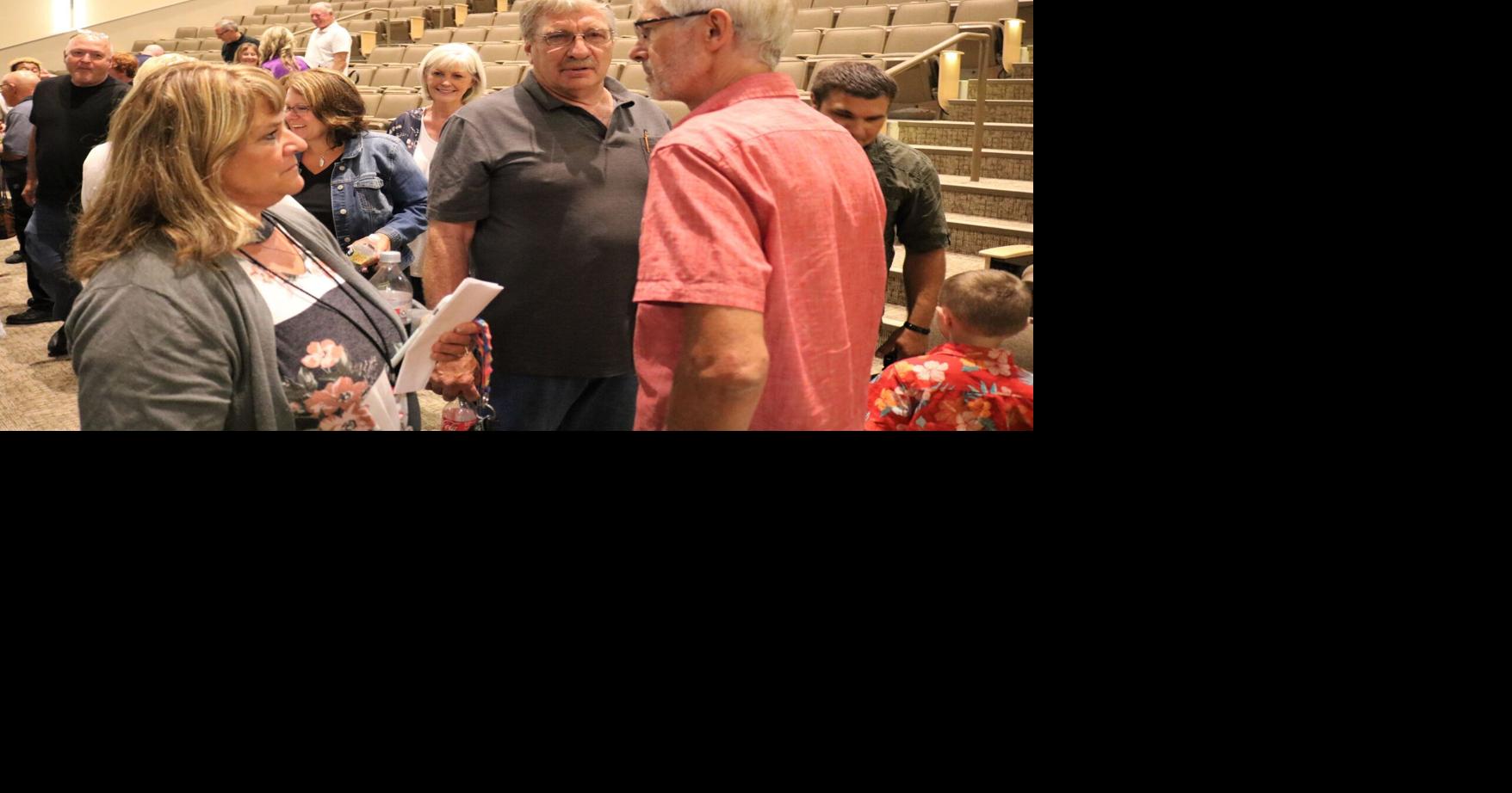 Forest City schools induct Hall of Fame members, present service awards