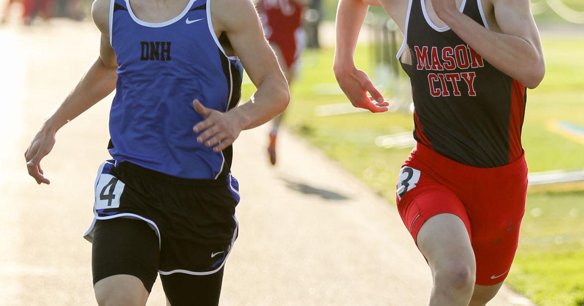 Mason City continues torrid pace, wins home meet