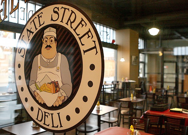 Deli offers a ‘taste of Chicago’ | Business | globegazette.com