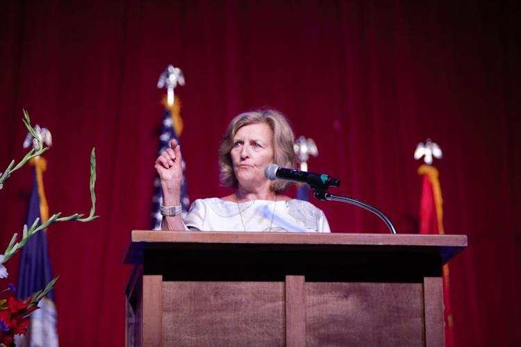 iowa democrats host wing ding
