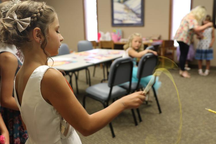 Horstman crowned 2018 Little Miss Britt (with photos)