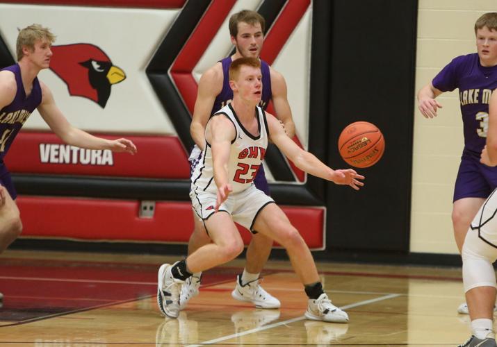 Lake Mills rolls past GHV to take solo first place in TOI-West