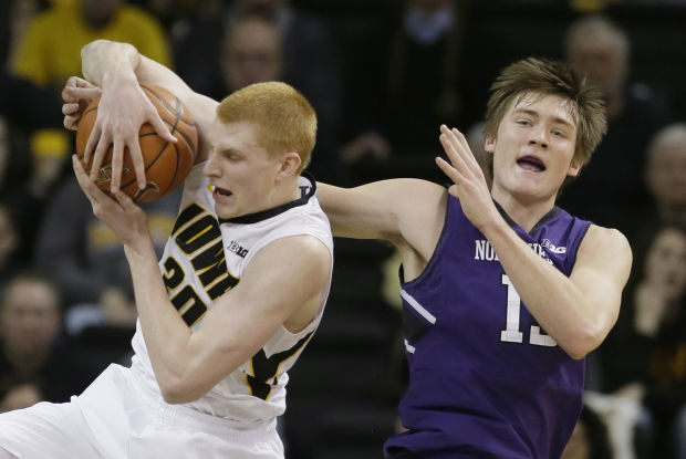 Hawkeyes throttle Northwestern sans Fran