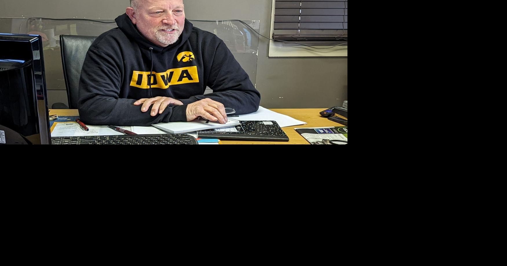 Mason City Facebook group bands together to 'save the name'
