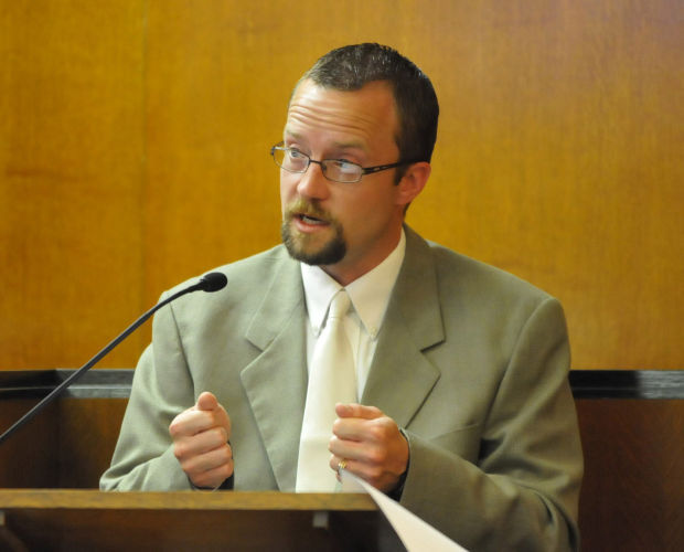Testimonies conflict in Farmer suit vs. Floyd County