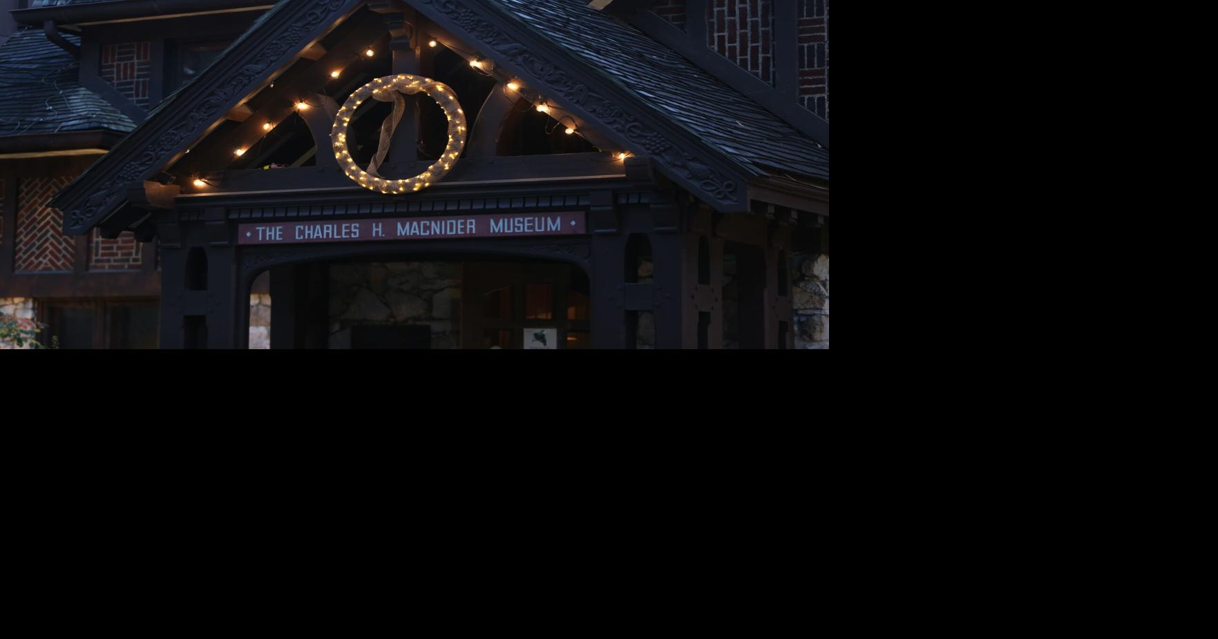MacNider art museum throws evening fall festival