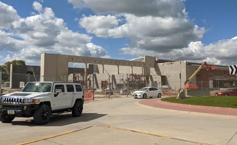 What's up with the fieldhouse construction at Mason City High School?