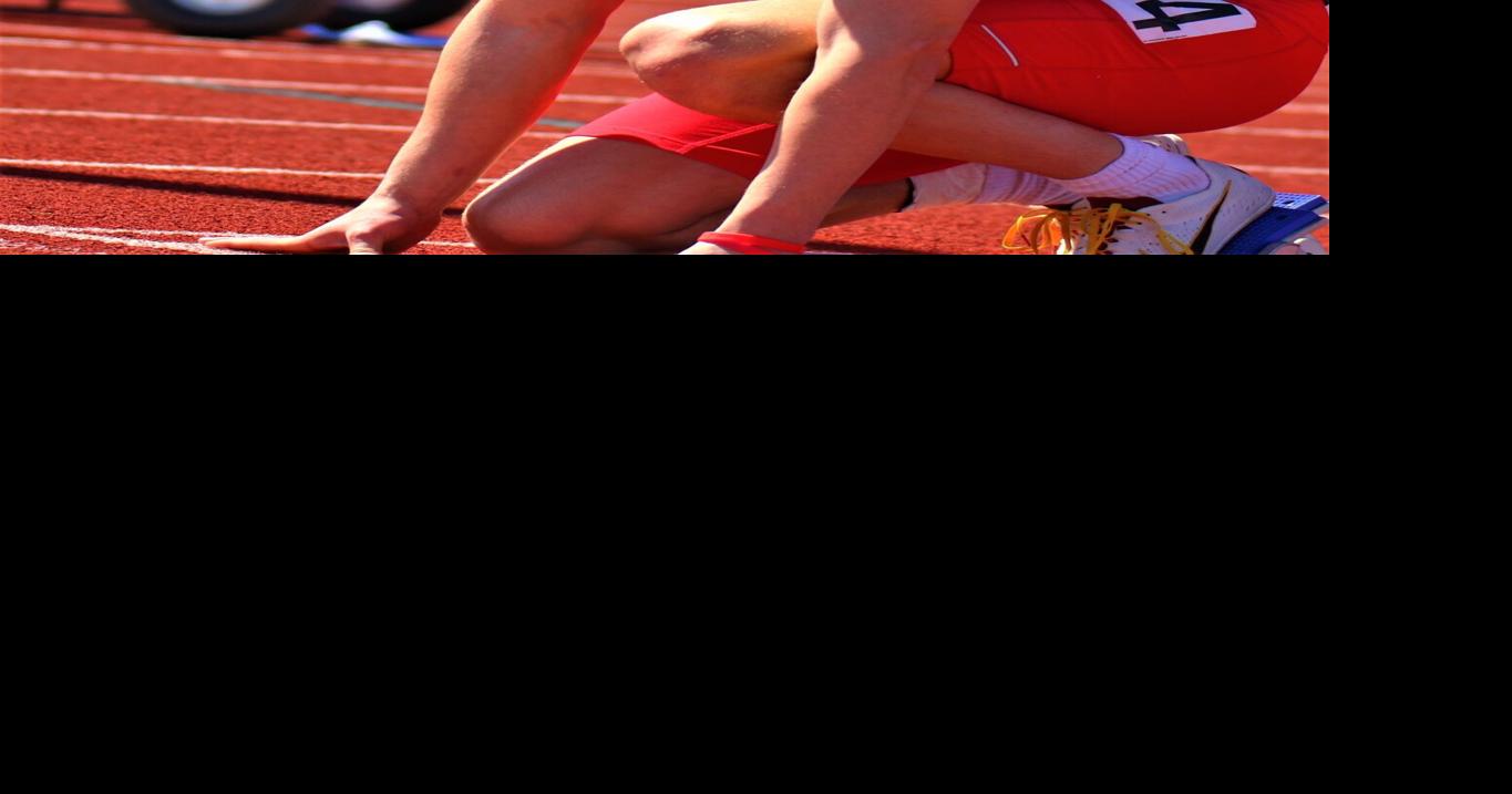 Mason City boys thinking big in terms of meet finishes, Drake qualifiers