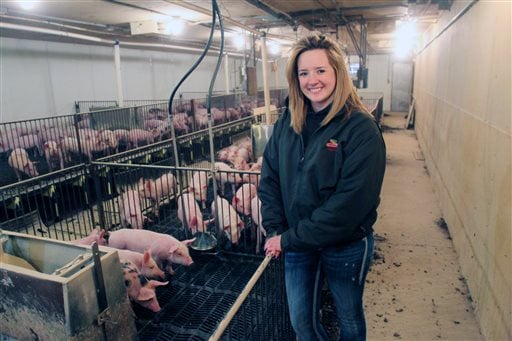Iowa Pork Queen knows her swine