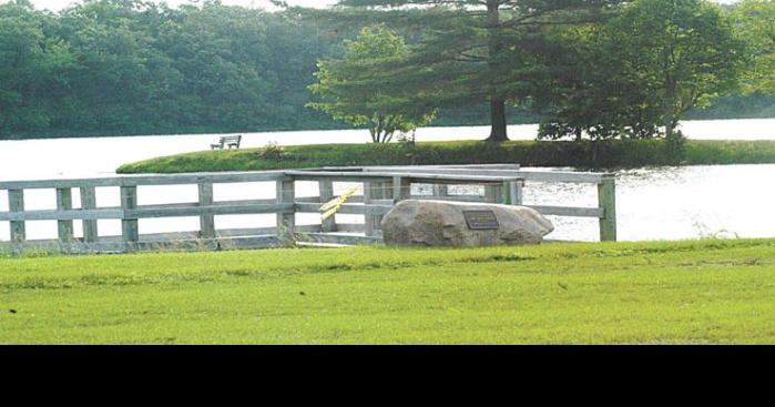 Lake Hendricks cited as example of water quality success by Iowa DNR