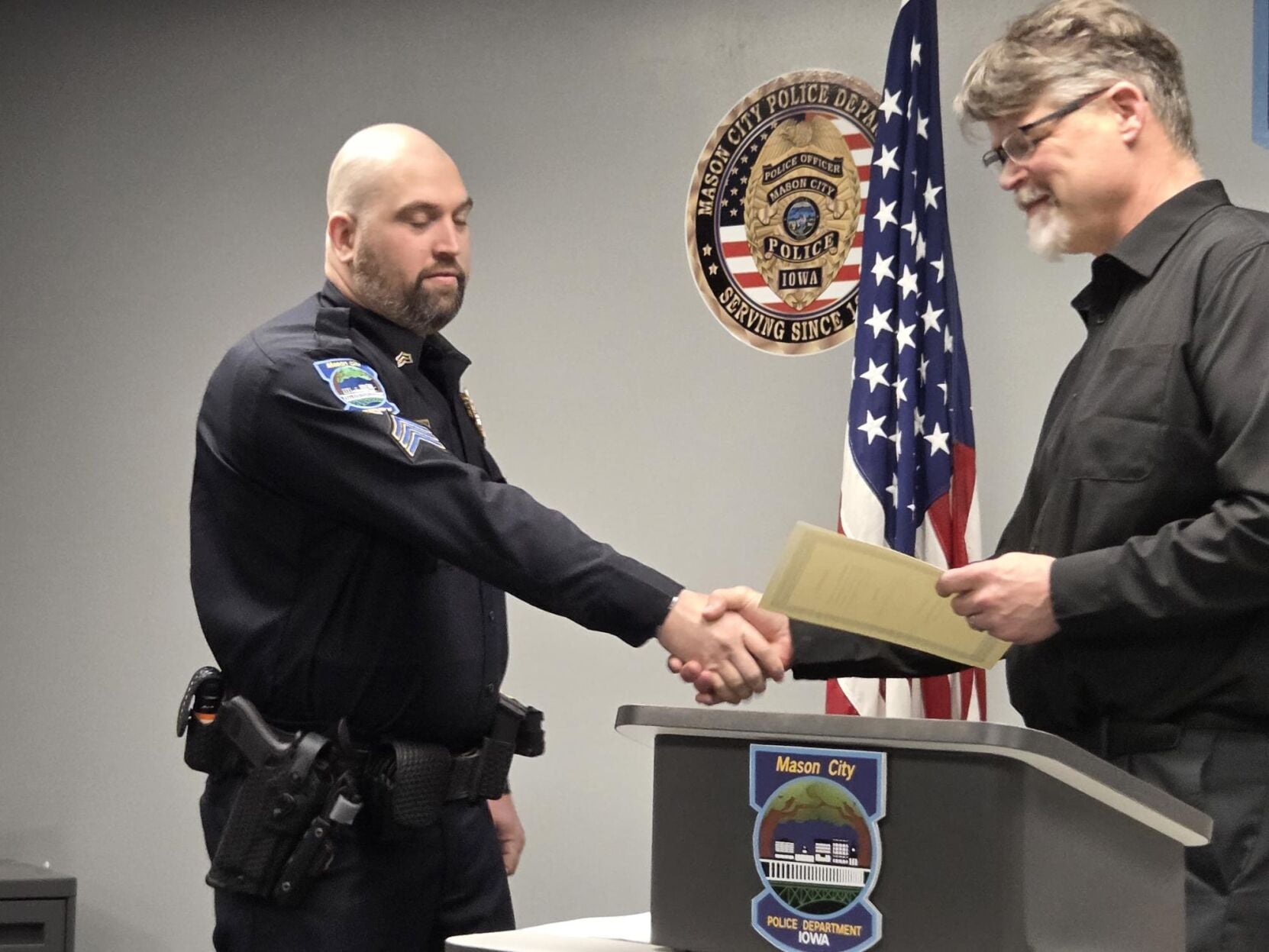 Mason City man charged with stealing from elderly individual