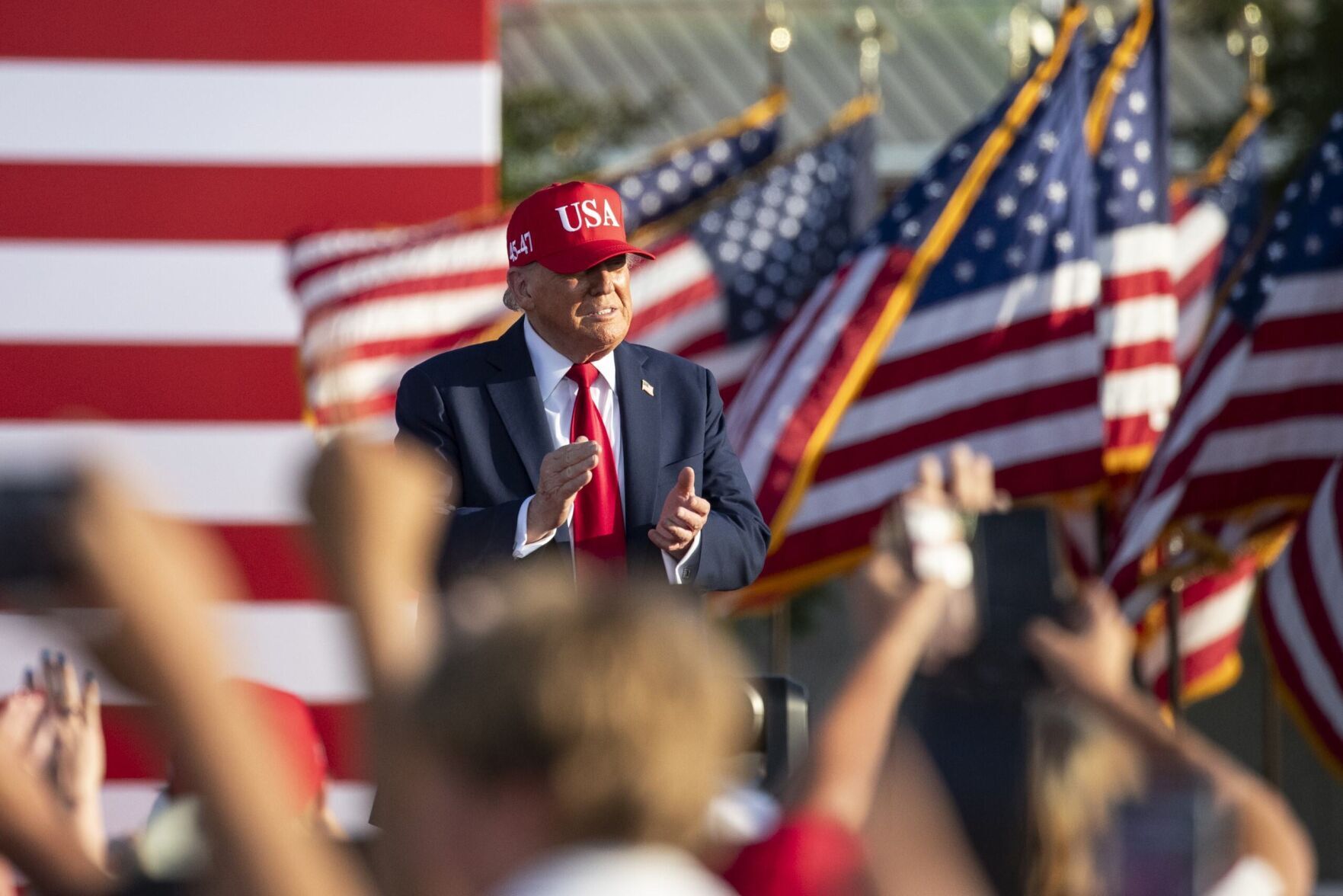Trump addresses crowd of thousands at Iowa State Fairgrounds