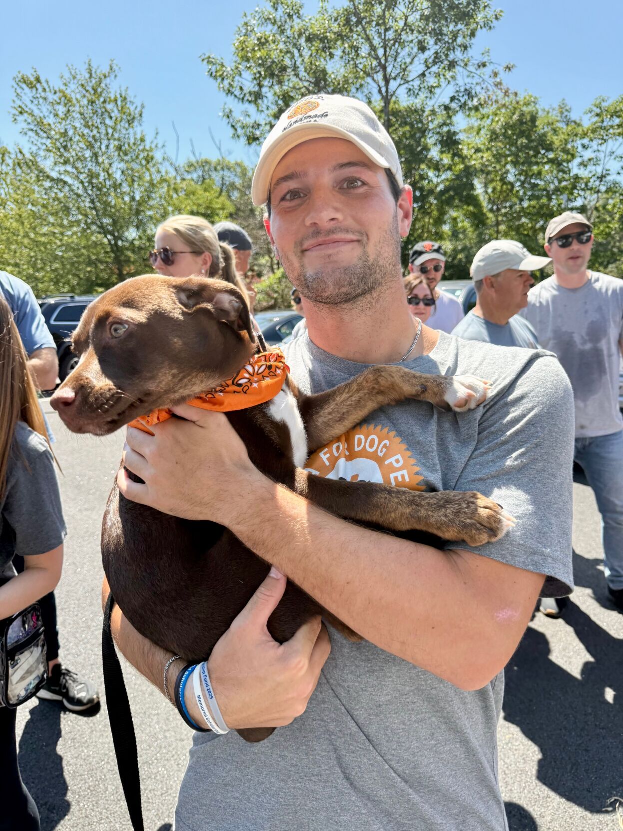 Vodka workers spruce up outdoors spaces at Cape Ann Animal Aid | Local ...