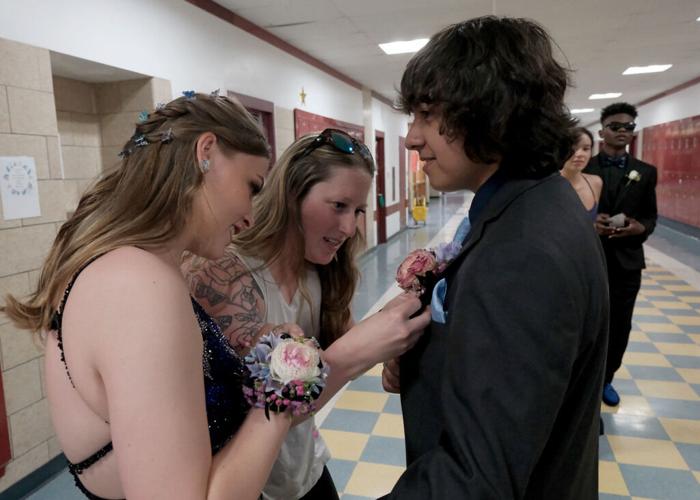 Gloucester goes to the prom | Local News | gloucestertimes.com
