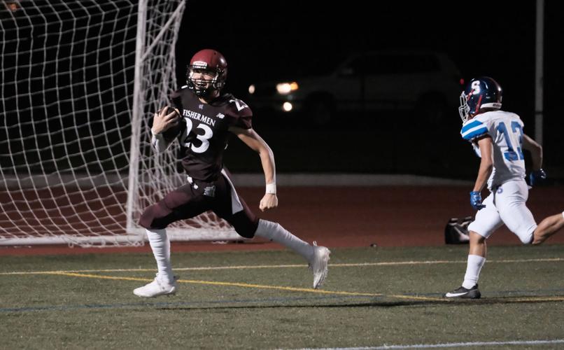 FAST START: Gloucester football crushes Somerville to open season in ...