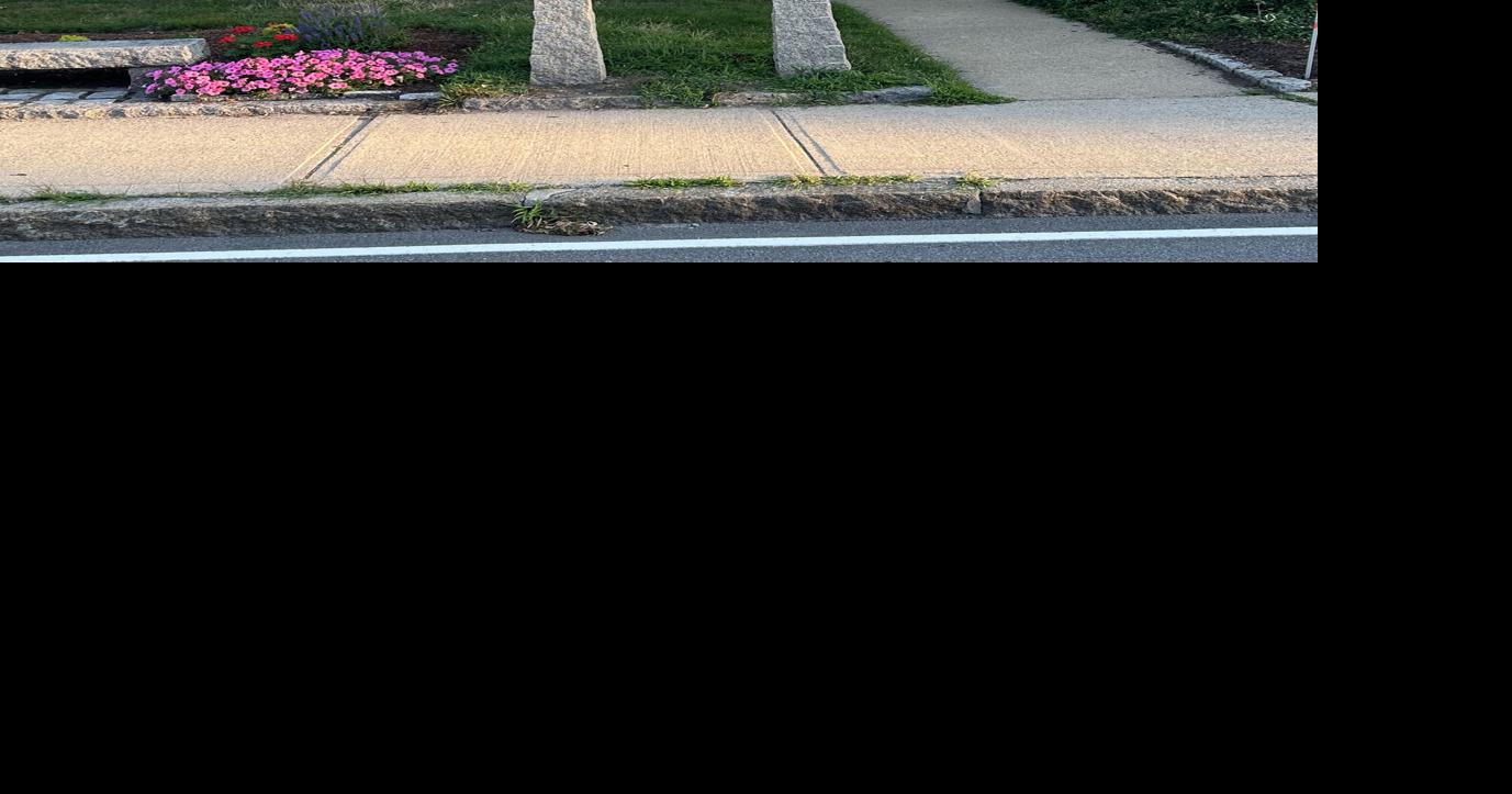 Rockport library's new sign, crafted by local stone mason, drawing new ...