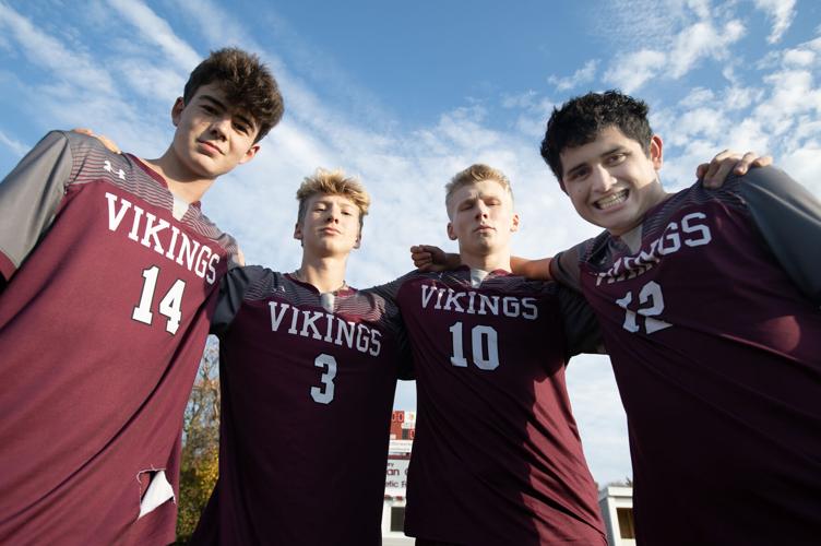 Stellar seniors: Rockport's veteran leadership paying dividends for ...