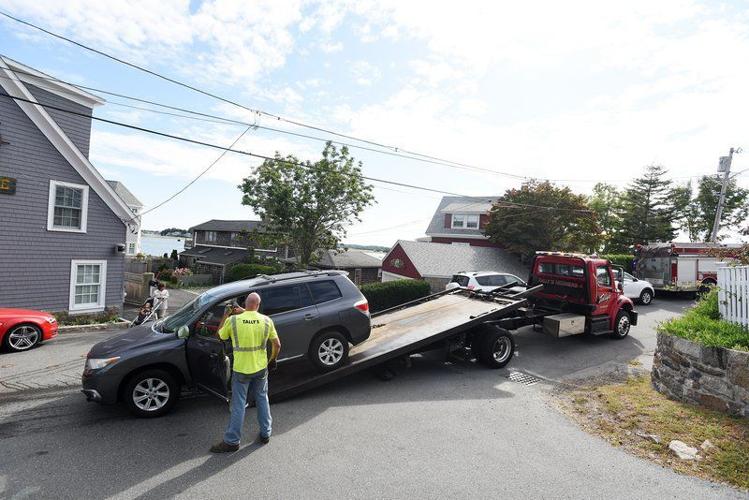 SUV rolls down ramp, into sea | Local News | gloucestertimes.com