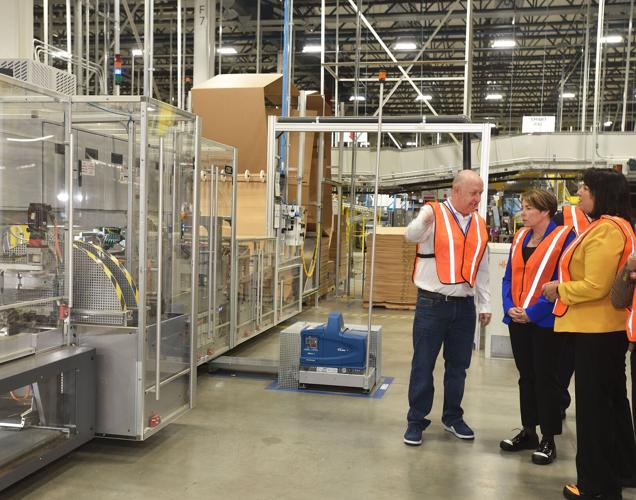 Amazon opens facility featuring state-of-the-art robots | Business ...