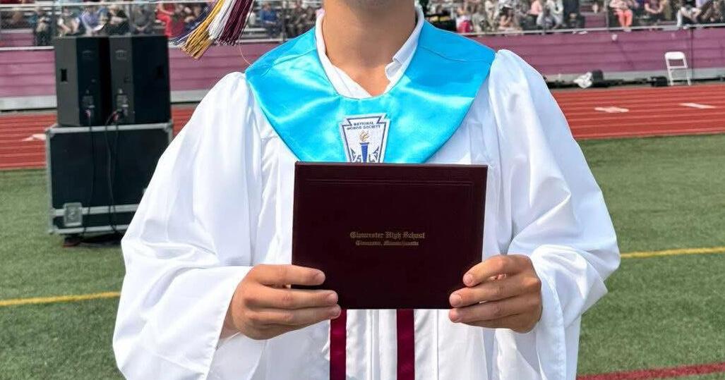 Cape Ann heartbreak: Son, 18, won't recover from crash injuries | Local ...
