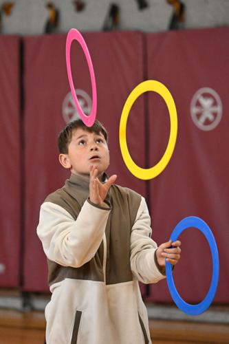 Children share joy of juggling during an intercontinental experience ...