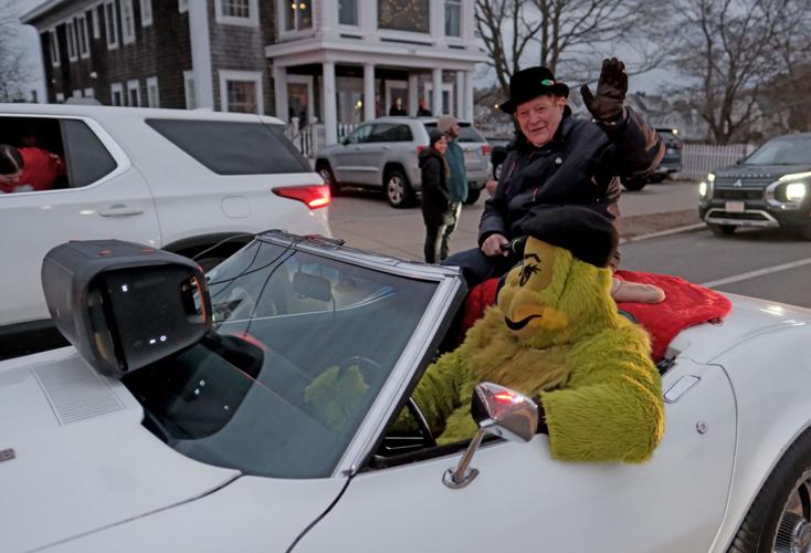 Parade's head elf gets set to pass baton | Local News | gloucestertimes.com