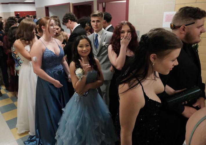 Gloucester goes to the prom | Local News | gloucestertimes.com