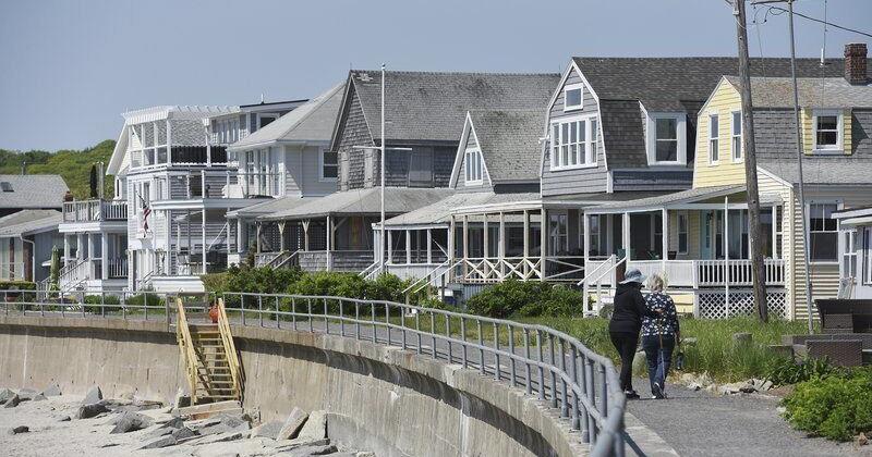 Long Beach residents working to save seawall | Local News ...
