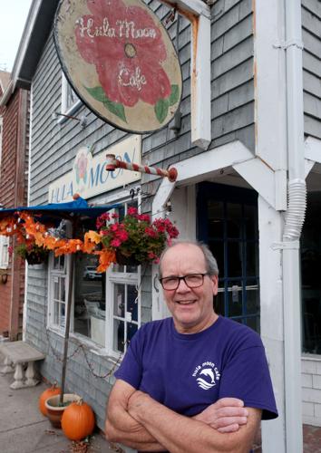 Hula Moon Café to say aloha | Local News | gloucestertimes.com