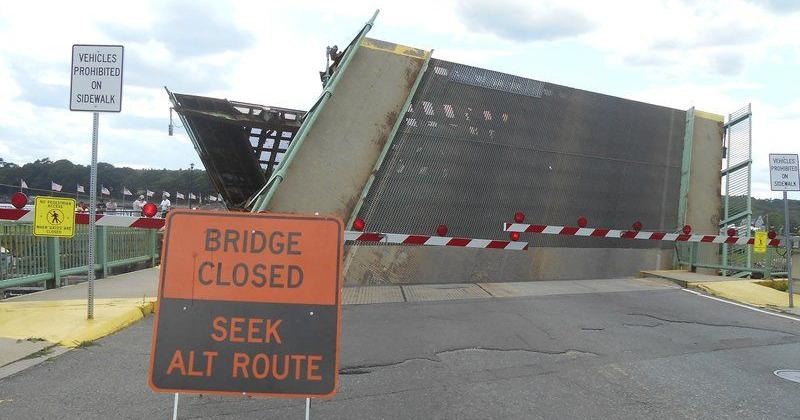 Cut bridge stuck again | Local News | gloucestertimes.com