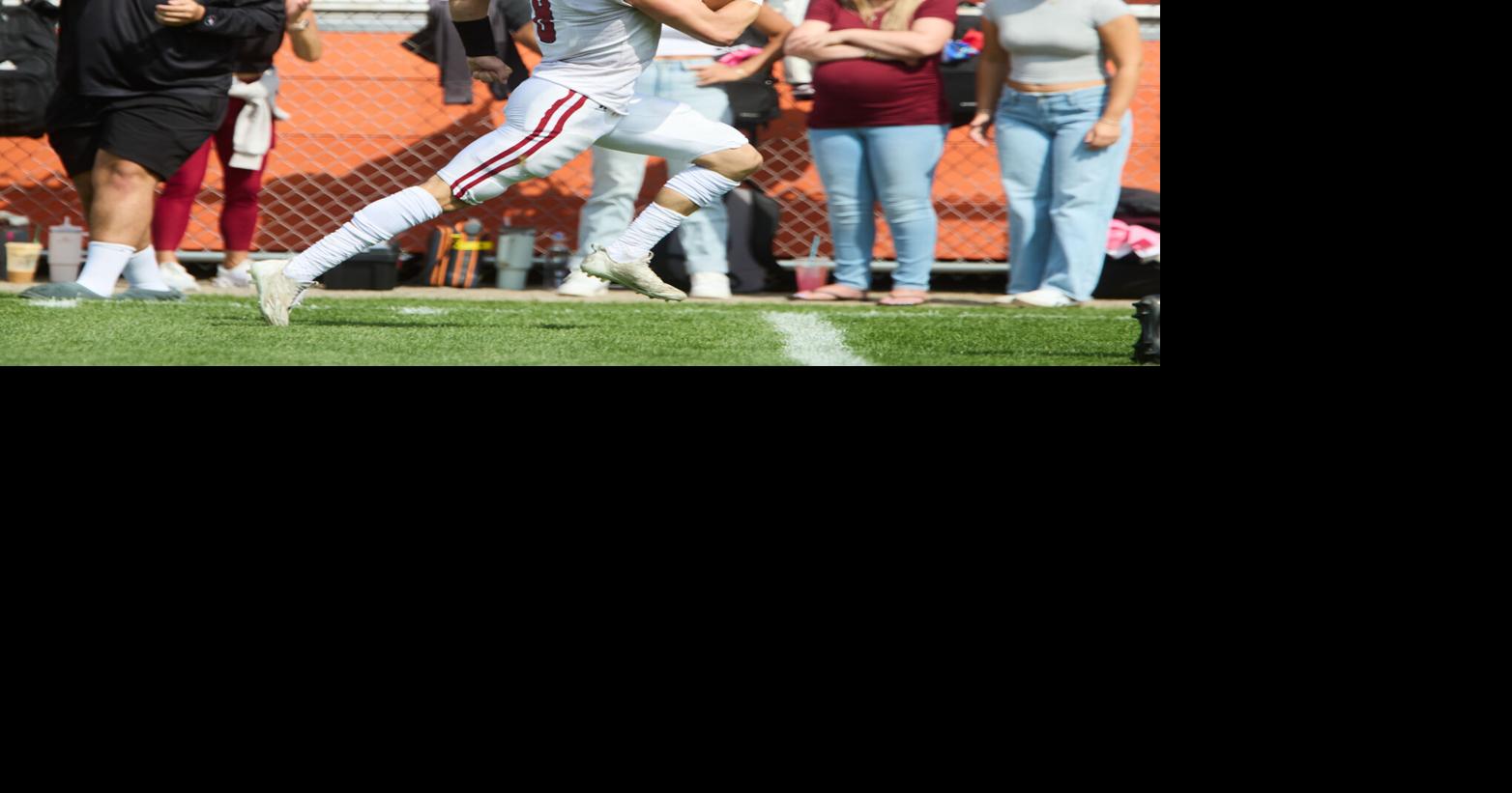 Building blocks: Gloucester football battles in season opening loss at ...