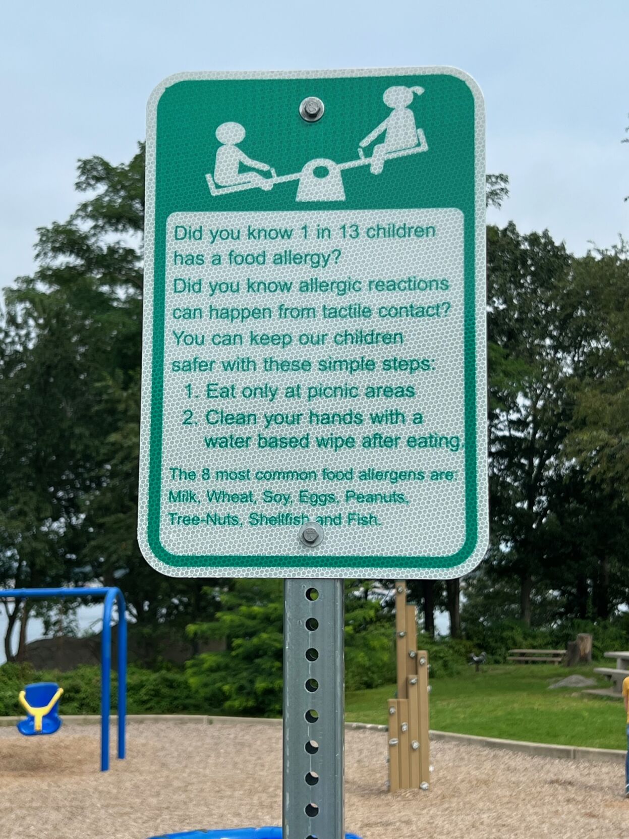 Allergy awareness signs at playgrounds aim to keep kids safe | Local ...