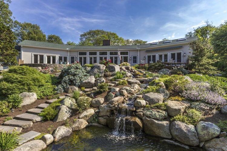 Unsurpassed beauty in Folly Cove | Homes | gloucestertimes.com