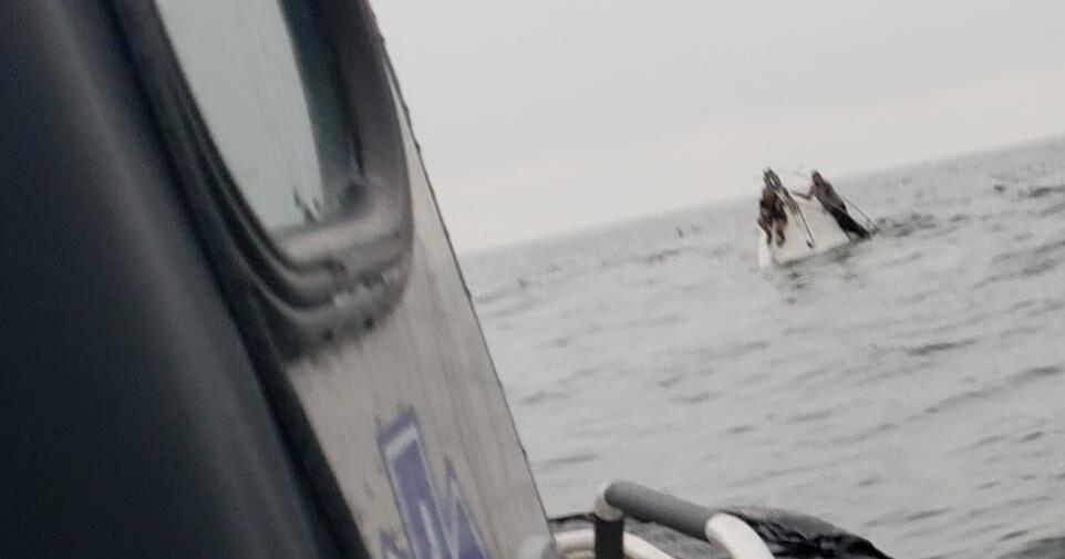 Father, daughter rescued off sinking boat's bow by Rockport ...