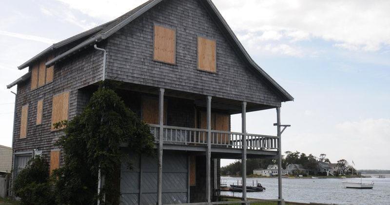 Conomo Point building to be razed | Local News | gloucestertimes.com