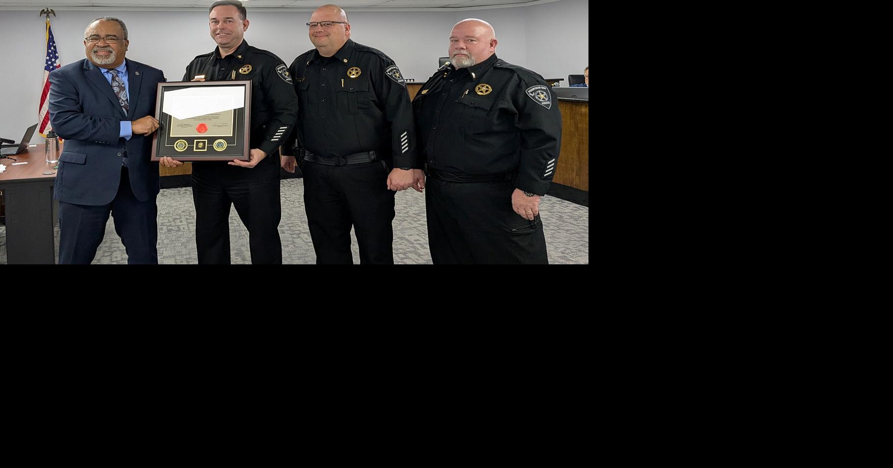FBI-LEEDA leader comes home to present FIPD with coveted Trilogy Award ...