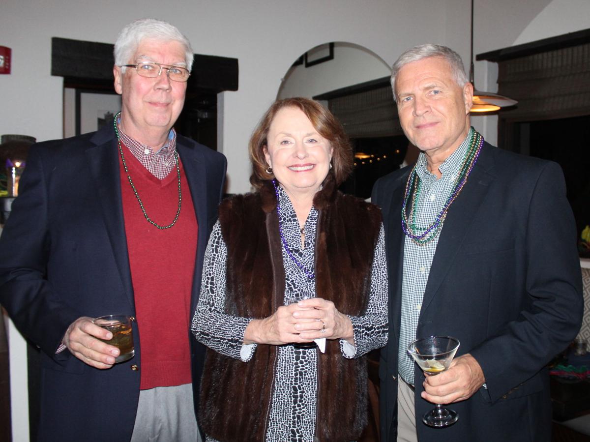 Merry Mixer | Coastal Seen | goldenislesmagazine.com