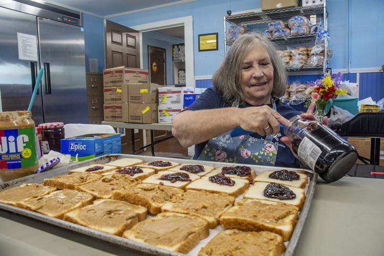 Meaningful Meals: Manna House serves the community for more than 30 ...