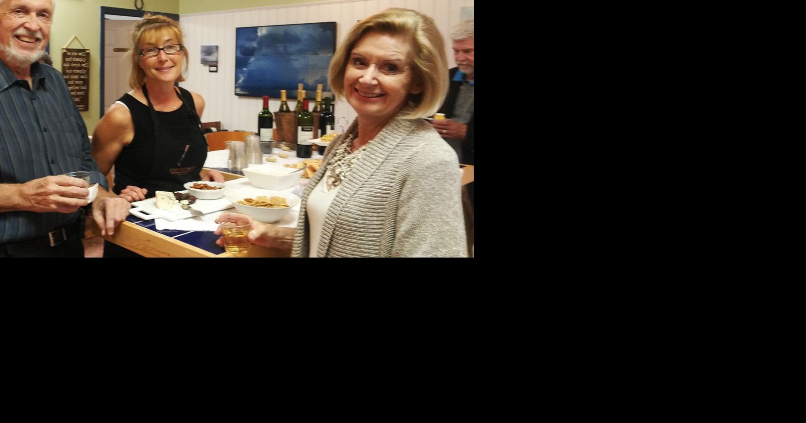 Terry Craig exhibit opens | Coastal Seen | goldenislesmagazine.com