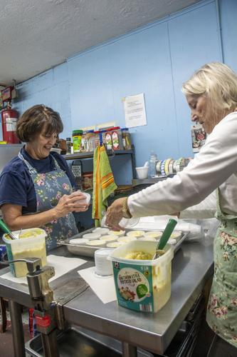 Meaningful Meals: Manna House serves the community for more than 30 ...