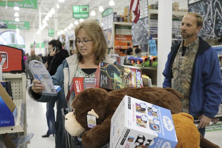Goshen stores filled on Black Friday | News | goshennews.com