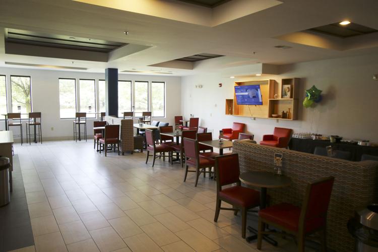 Ribbon cut on renovated Goshen hotel | Business | goshennews.com