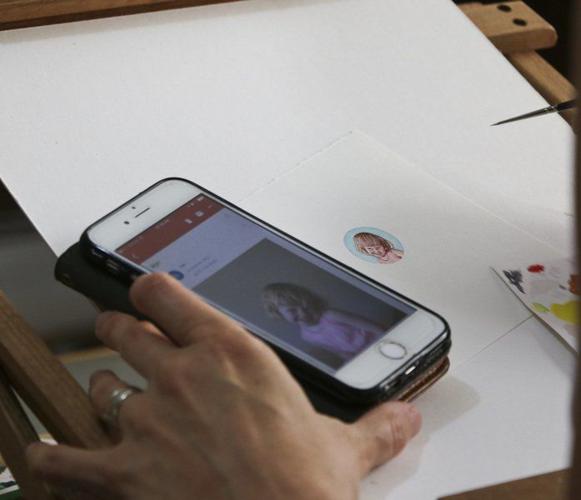 Artist creates the wonder of tiny art | Local News | goshennews.com