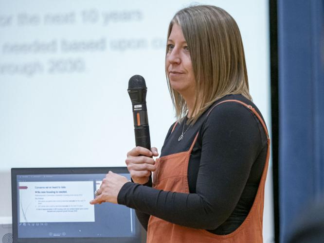 Community Q&A for proposed housing development draws crowd | News ...