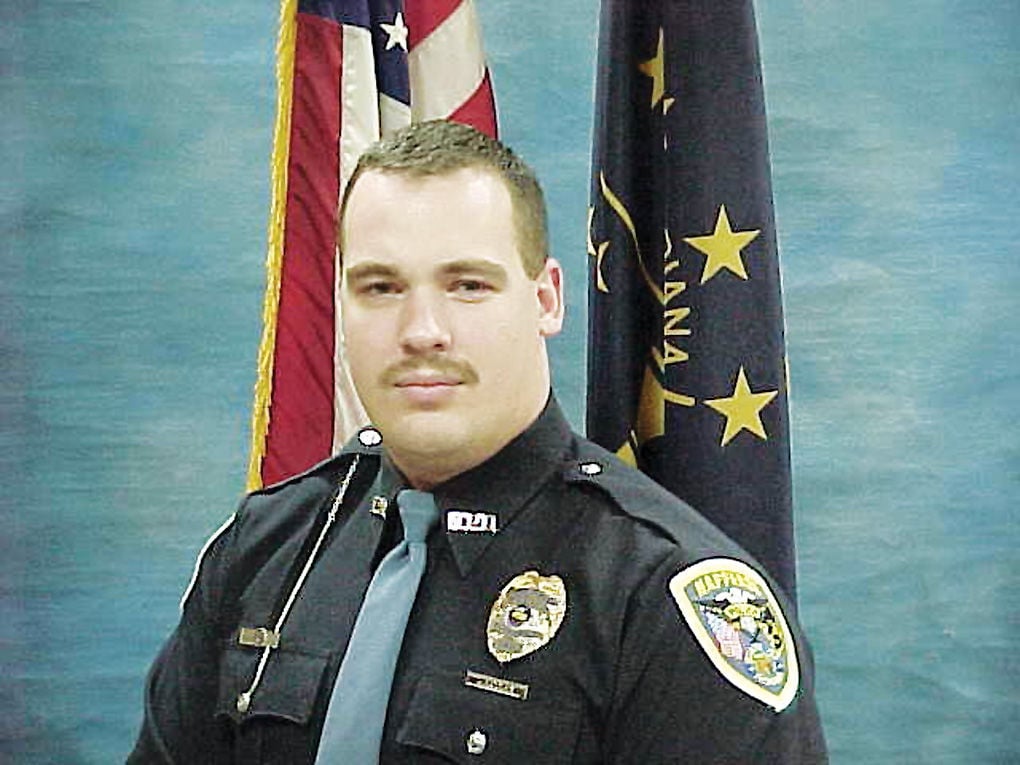 Two new officers hired to join Goshen police | News | goshennews.com