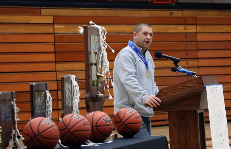 PREP GIRLS BASKETBALL: Yoder selected as Goshen News Coach of the Year ...